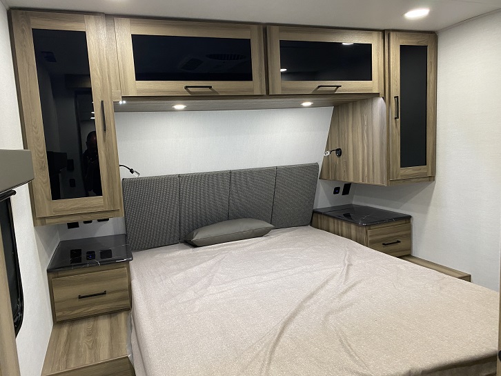 Alliance RV Family Travel Trailer: Delta 281BH Review