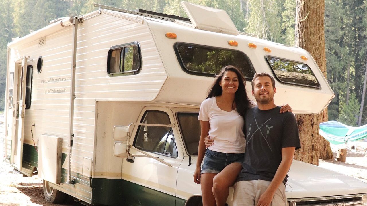 Where to Buy an RV: A Complete Guide