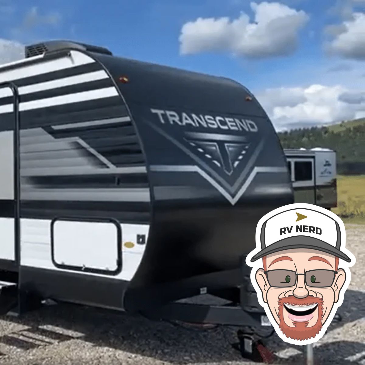 Transcend Your Camping Experience with the 2023 Transcend 321BH Travel ...