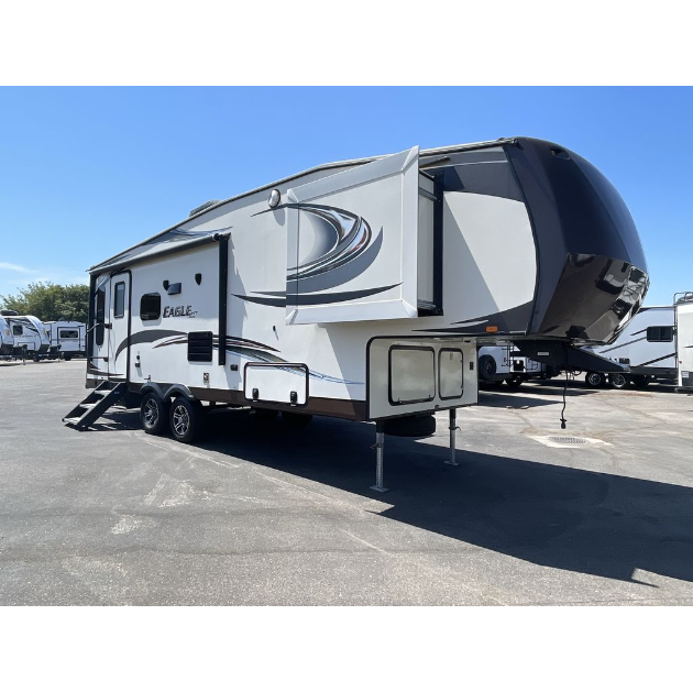 Jayco Eagle Half-Ton Review: Save Up to 30% Today! - Blue Compass RV Blog
