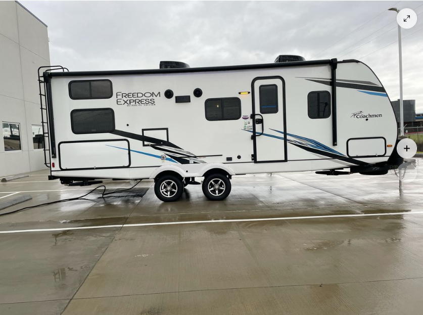 Coachmen Freedom Express travel Trailers