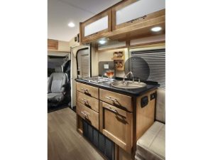 How To Choose A Motorhome - Broadmoor RV Blog
