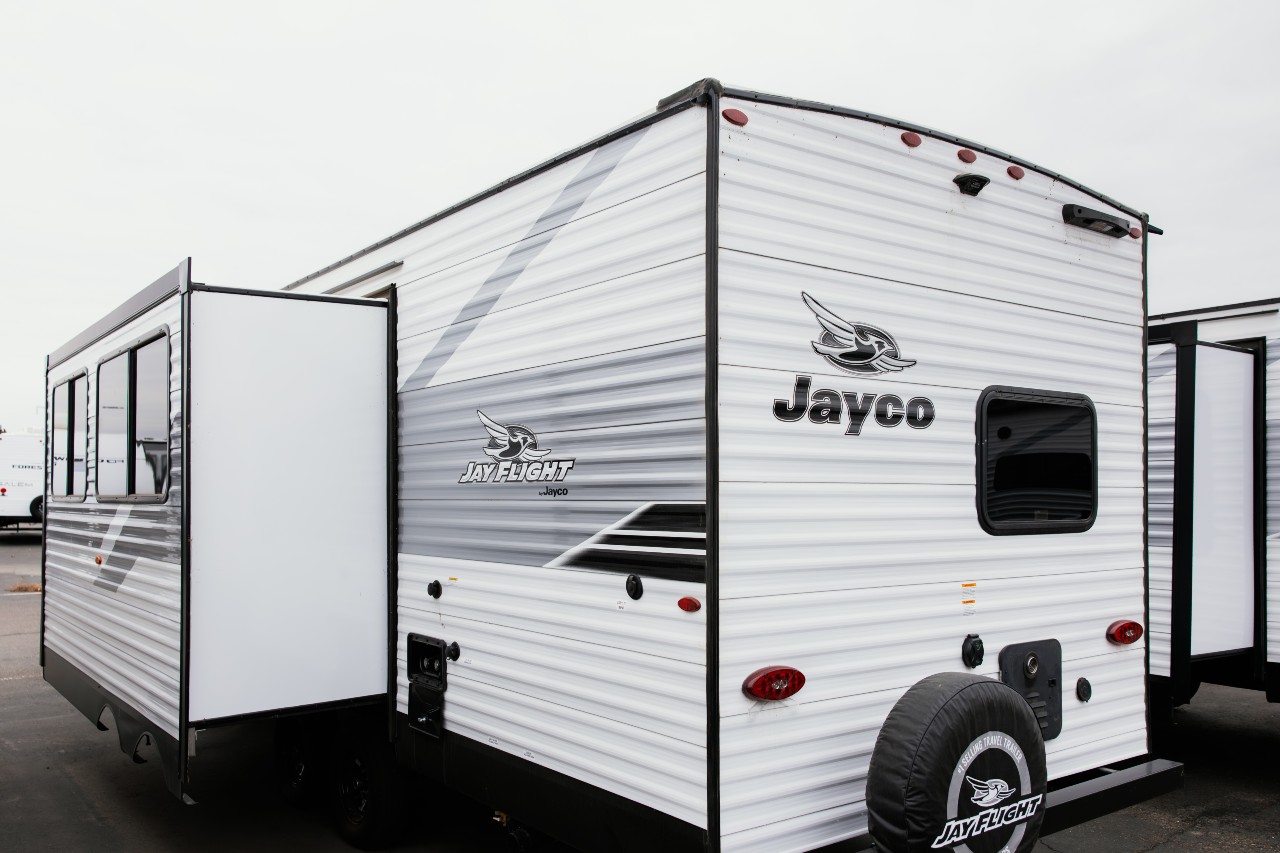Jayco Jay Flight Bunkhouse Travel Trailers for Families | Broadmoor RV