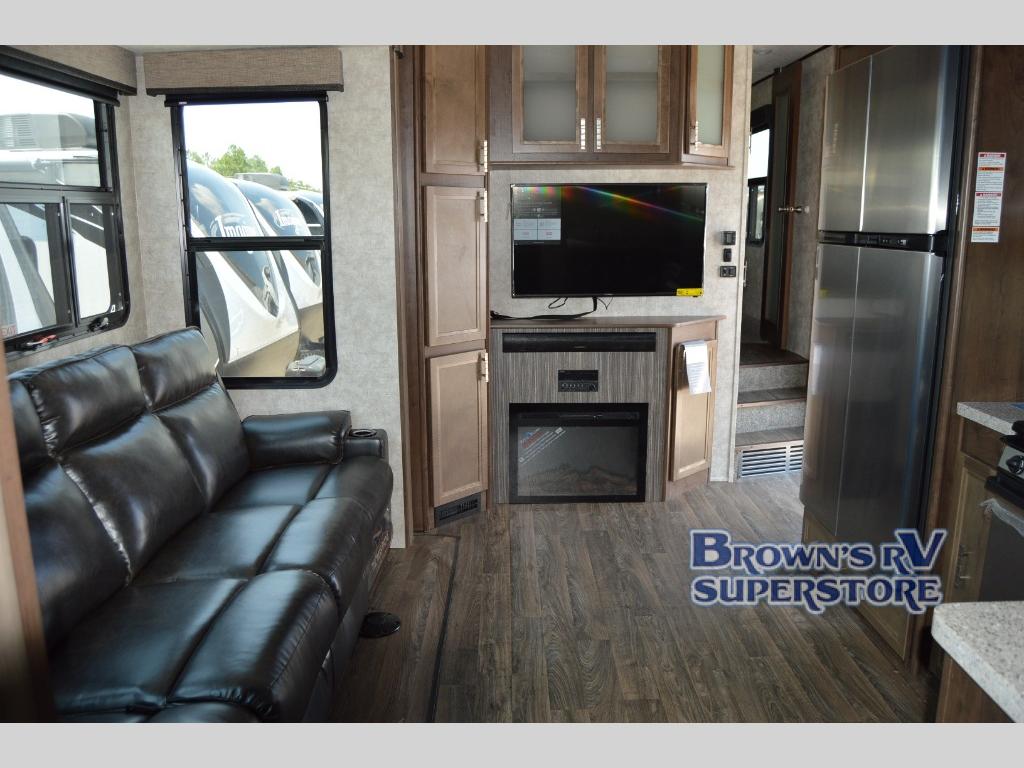 Highland Ridge Highlander Toy Hauler Fifth Wheel Review: 3 Ways to Make ...