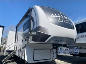 Alliance Paradigm Fifth Wheel Review