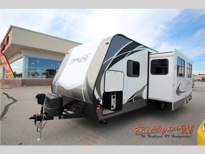 Grand Design Imagine Travel Trailers: Lightweight With All The Bells ...