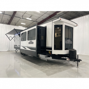 Crossroads Hampton Destination Trailer Review