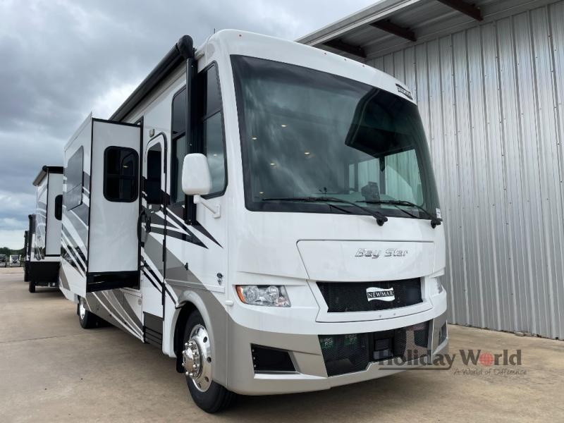 Newmar Bay Star class A motorhome