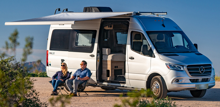 15 Reasons we love the Winnebago Boldt - Lichtsinn RV Blog