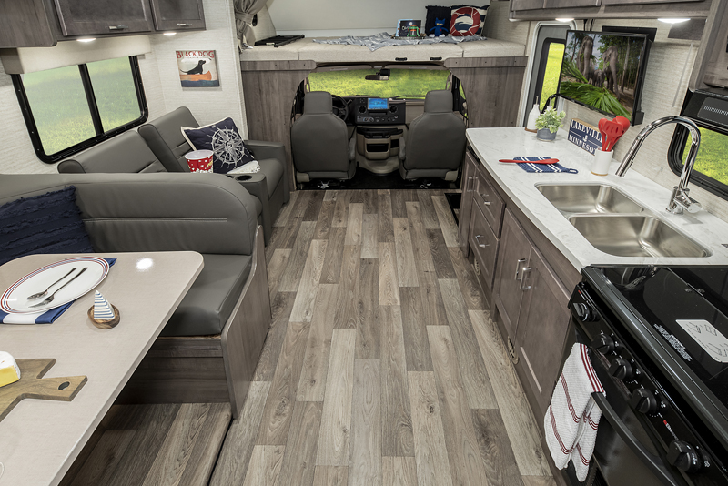 Top Ten features in the Winnebago Minnie Winnie and Spirit