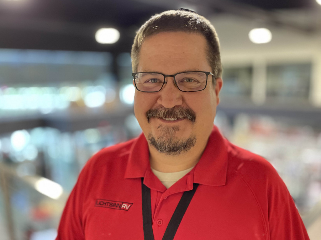Brian Buffington promoted to Director of Fixed Operations at Lichtsinn RV