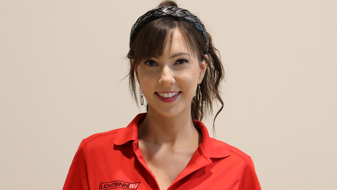 Laura Wellendorf joins Lichtsinn RV as an Administrative Assistant