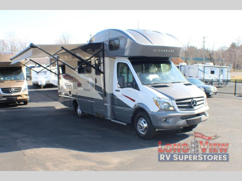 Amazing Features of the Winnebago Navion Class C Motorhome ...