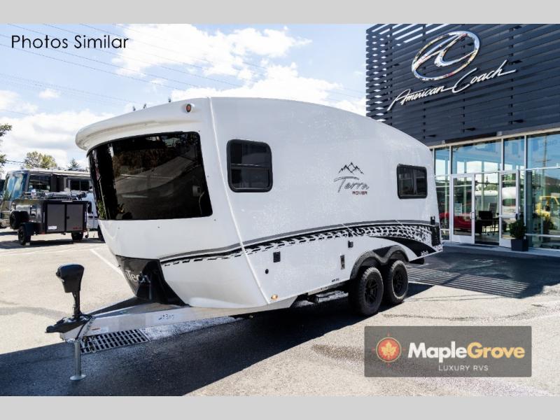 inTech RV Aucta Travel Trailer