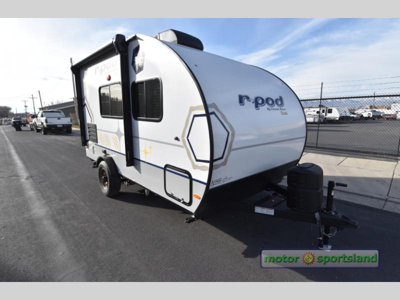 R Pod Review: For Ultra-Towable, Eco-Friendly, Lightweight Adventures ...