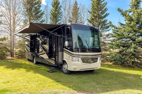 How To Sell an RV Online: Tips for Photos, Listings, and Pricing ...