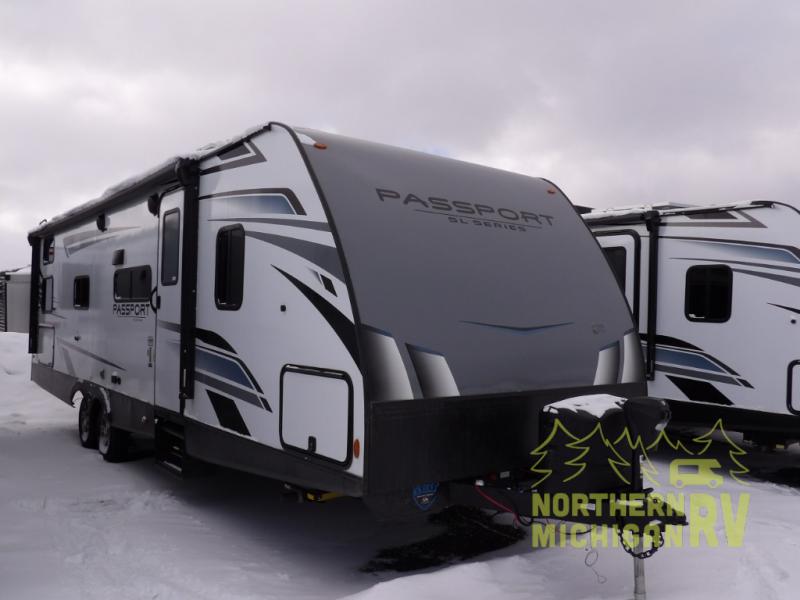 RVs that Sleep Nine and Up: 3 RVs for Large Families - Northern ...