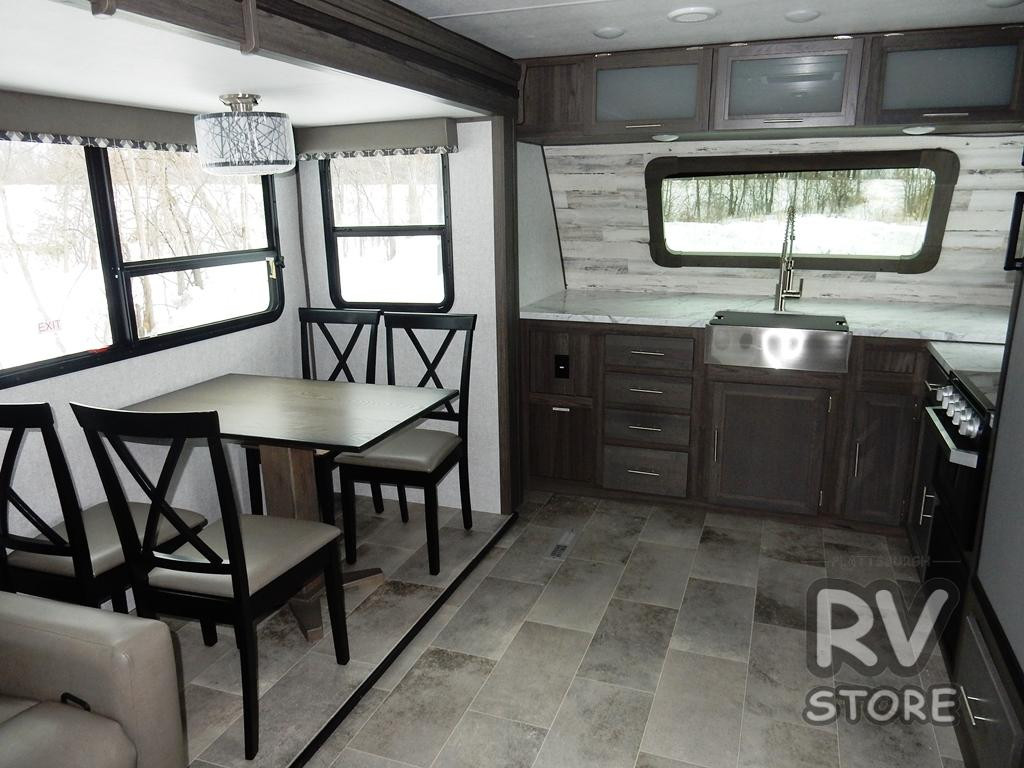 Feature Friday: New 2020 Dutchmen RV Kodiak Ultimate