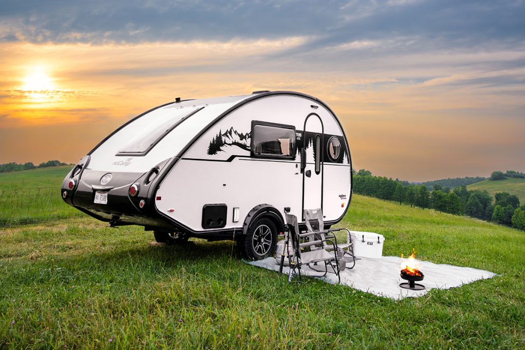Five Best No-Slide Couple’s Campers - Princess Craft Blog
