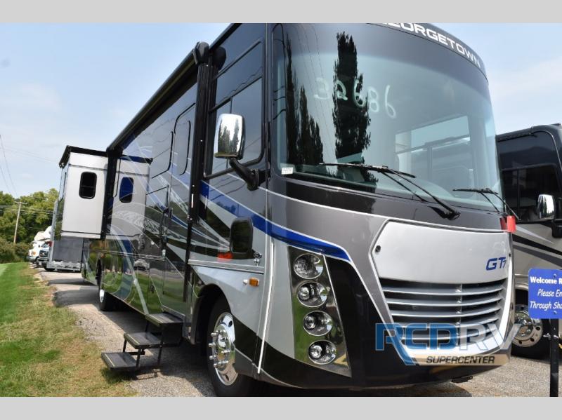 Class A Motorhome Review: 3 Must-See Floorplans - RCD RV Blog