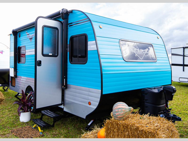Retro Travel Trailer Review: A Road Trip Down Memory Lane
