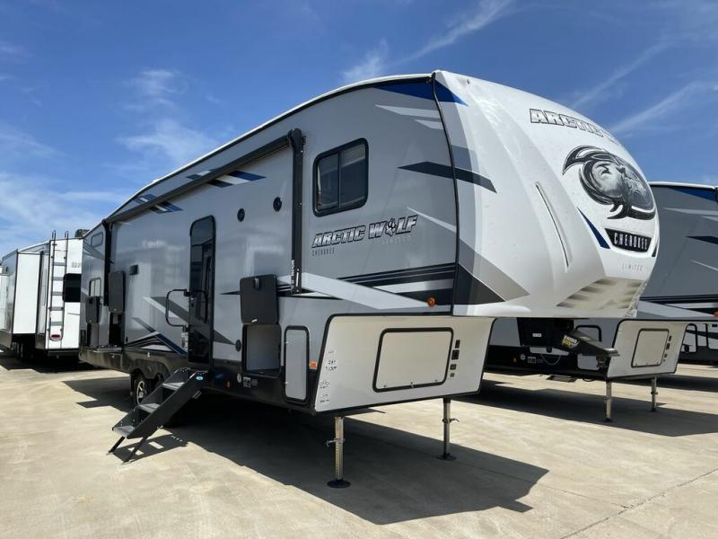 3 RVs with Two Bedrooms for Multi-Family - WEnRV travel news, products ...