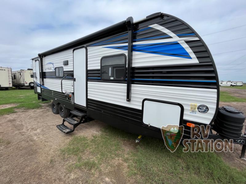 Prowler Travel Trailer Review: Lightweight, Affordable, & Family ...