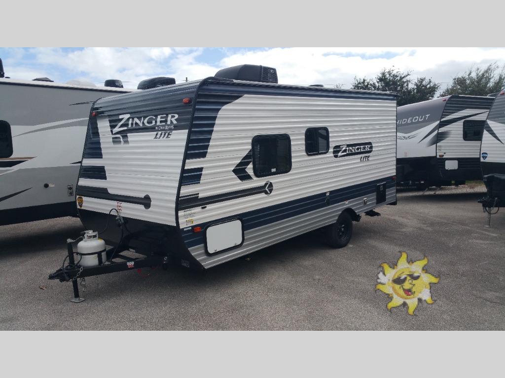 CrossRoads Zinger Lite Travel Trailer Review: 2 Couple's Coaches You'll ...