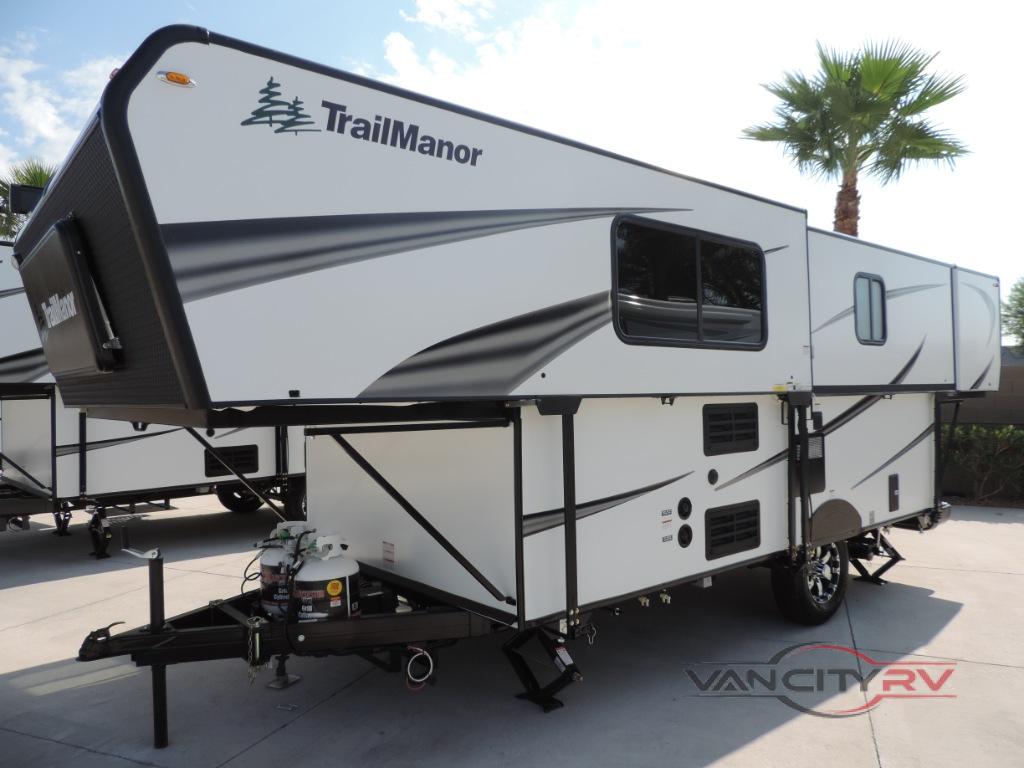 TrailManor 2720 Series Travel Trailer Review: 2 Efficient Designs - Van ...