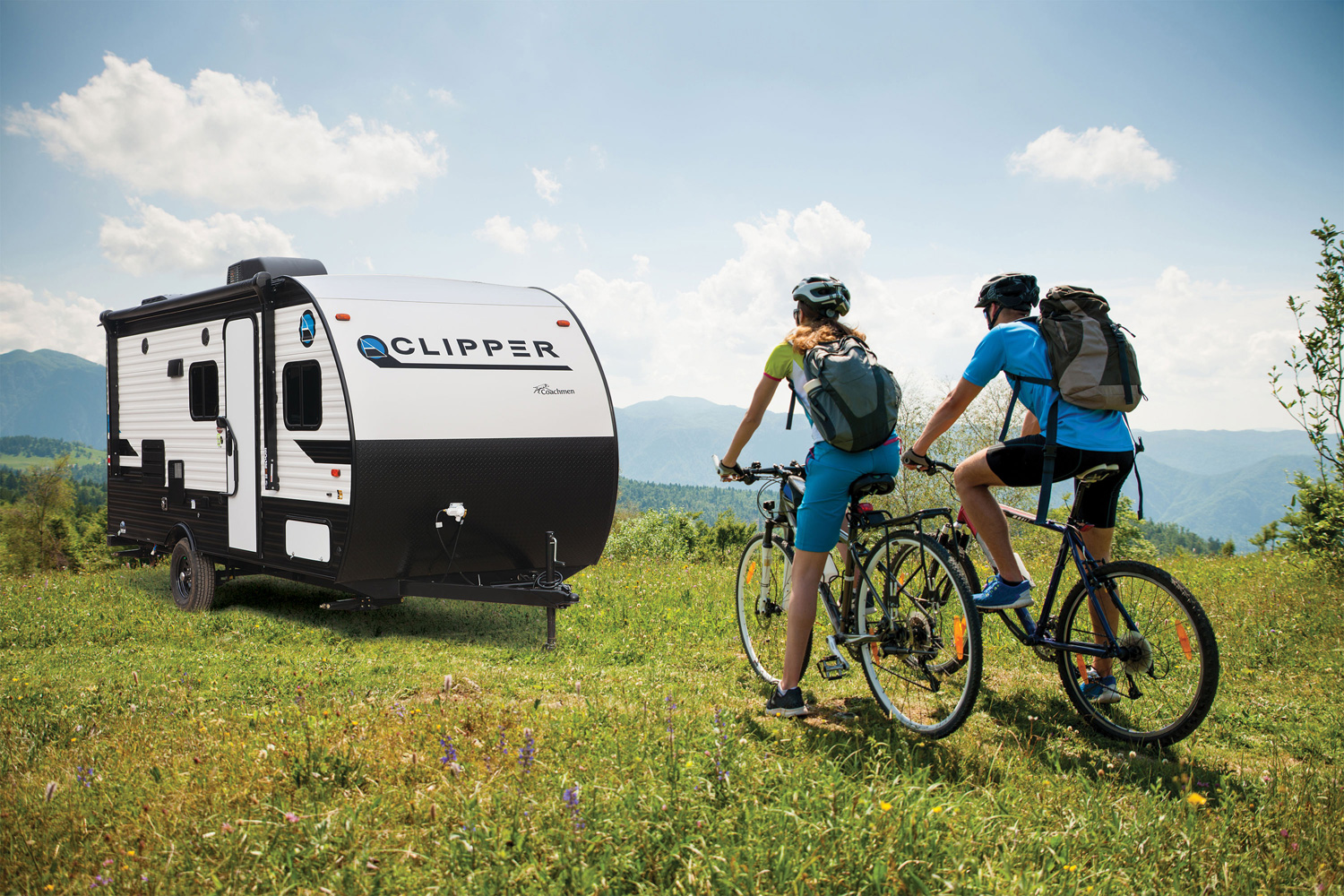 5 Campers Under 5,000lbs! - Walnut Ridge RV Blog